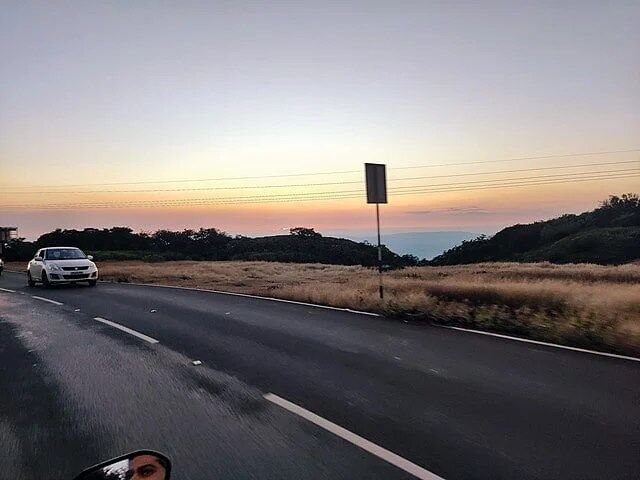 Best 10 Beautiful Weekend Road Trips Across India - E India Tourism