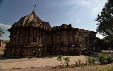 Triveni Sangam: Experiencing The Famous Divine Confluence In Prayagraj ...