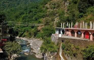 Shevaroy Hills: Famous Scenic Oasis in Yercaud - E India Tourism