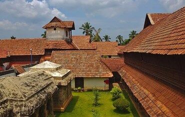 Table Land Panchgani: A Scenic Plateau in the Western Ghats - E India ...