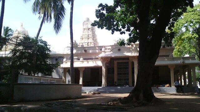 The Ashram of Sri Ramana Maharshi: Famous Sanctuary of Spiritual Growth ...