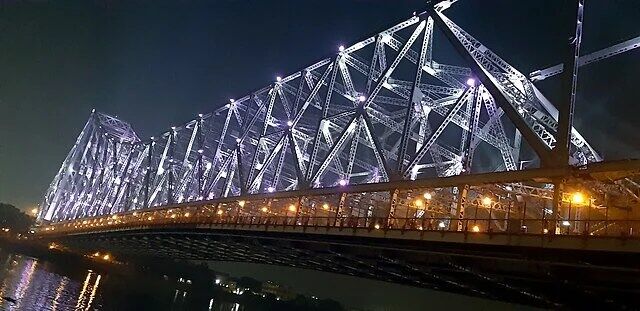 Howrah Bridge : Icon Of Kolkata - E India Tourism