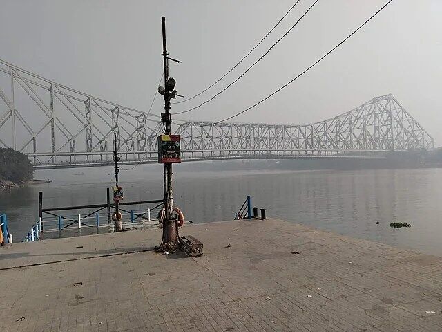 Howrah Bridge : Icon Of Kolkata - E India Tourism