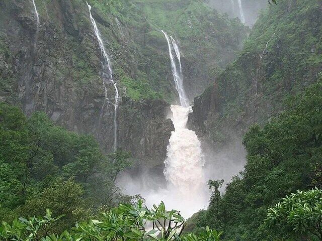 Marleshwar Waterfall: Best Majestic Natural Wonder - E India Tourism