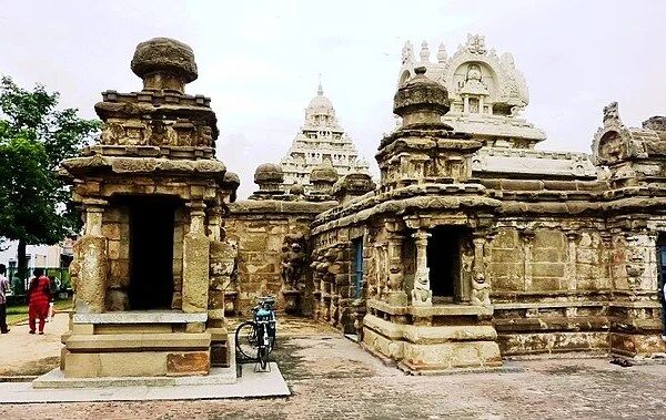 Marleshwar Temple: Famous Divine Retreat Amidst Nature's Bounty - E ...