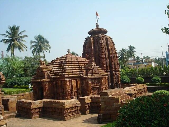 Rajarani Temple: A Marvel of Ancient Odisha Architecture - E India Tourism
