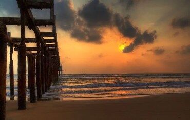Dahanu Beach, Dahanu: A Calm and Clean Place to Enjoy the Arabian Sea ...