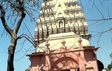 Ahilya Fort : A Majestic Citadel of Heritage and History in Maheshwar ...